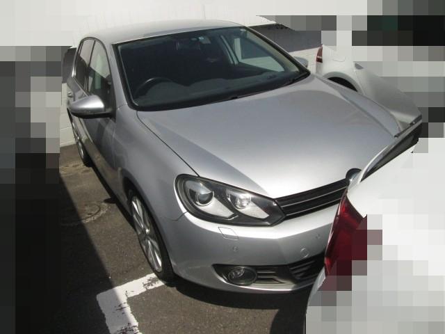 VOLKSWAGEN | GOLF | No.627605 | Damaged