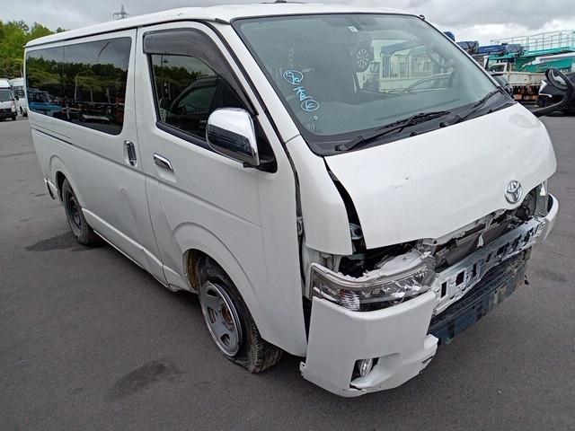 TOYOTA | HIACE VAN | No.1039294 | Damaged