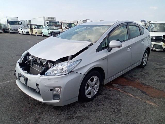 TOYOTA | PRIUS | No.1062453 | Damaged