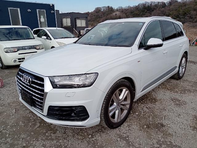 AUDI | Q7 | No.1088872 | Damaged