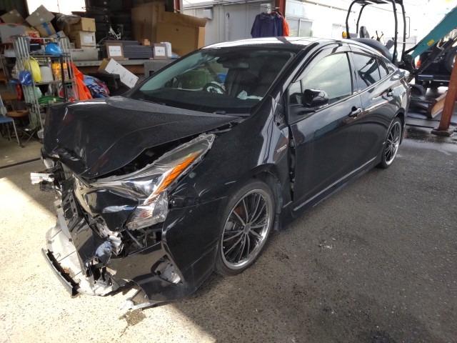 TOYOTA | PRIUS | No.1116224 | Damaged
