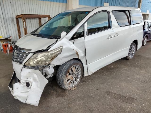 TOYOTA | ALPHARD | No.1146547 | Damaged