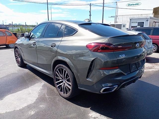 BMW | X6 | No.1148362 | Suspension,Damaged