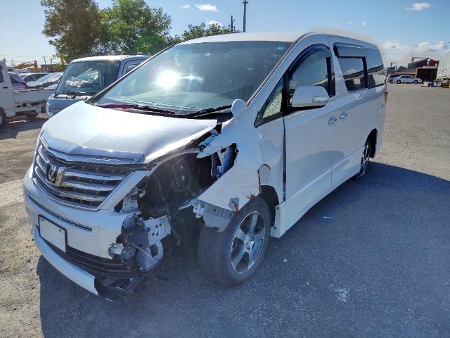 TOYOTA | ALPHARD | No.1152122 | Damaged