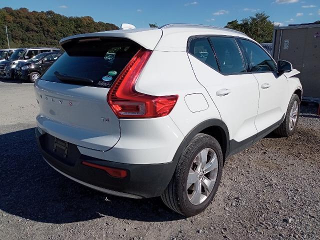 VOLVO | XC40 | No.1154263 | Damaged