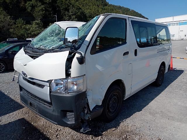 TOYOTA | HIACE VAN | No.1154765 | Damaged