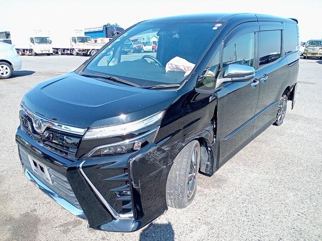 TOYOTA | VOXY | No.1157099 | Damaged