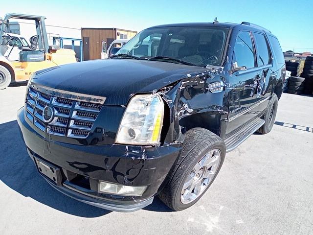 CADILLAC | CADILLAC ESCALADE | No.1159568 | Damaged