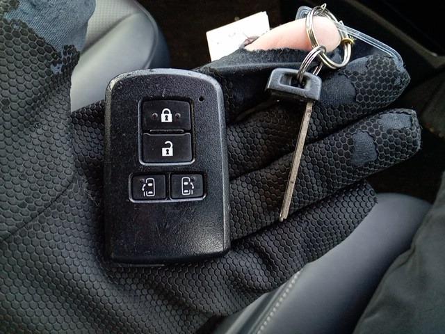 TOYOTA | ESQUIRE | No.1161771 | Damaged