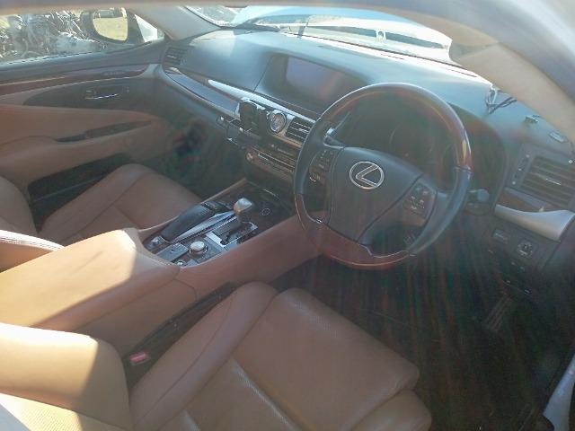 LEXUS | LS600h | No.1162682 | Suspension,Damaged