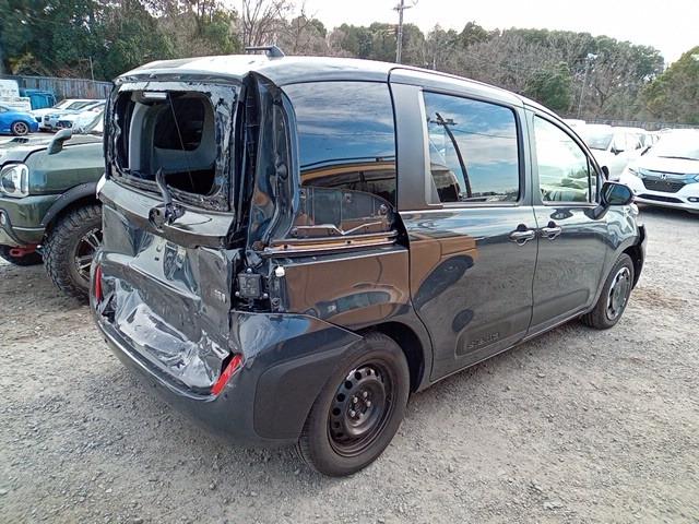 TOYOTA | SIENTA | No.1172006 | Damaged