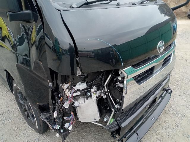 TOYOTA | HIACE VAN | No.1177400 | Damaged