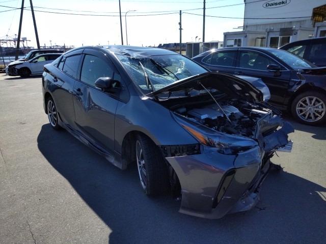 TOYOTA PRIUS Damaged, for sale - Global Trading