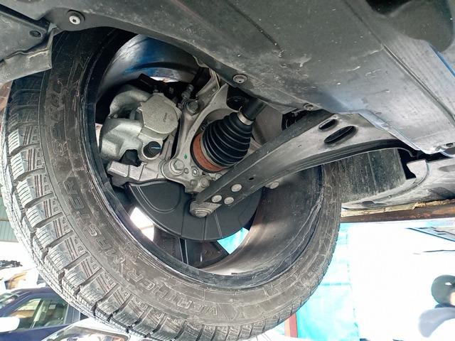 VOLVO | XC40 RECHARGE | No.1181482 | Suspension,Damaged