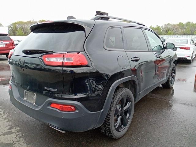 CHRYSLER JEEP | JEEP CHEROKEE | No.1199873 | Damaged