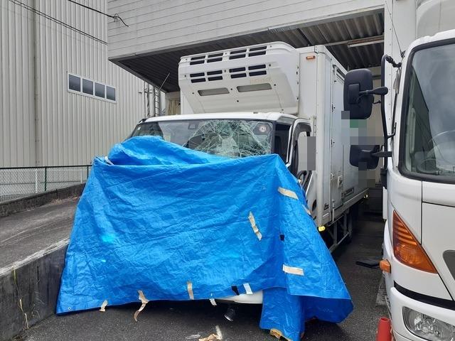 HINO | DUTRO (REFRIGERATOR) | No.1203202 | Damaged