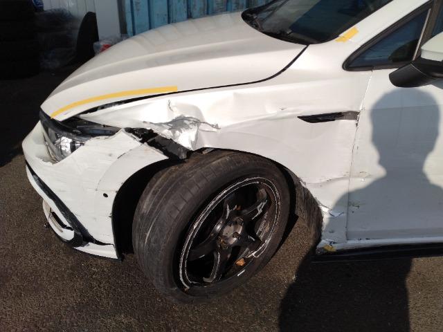 VOLKSWAGEN | GOLF | No.1241855 | Damaged