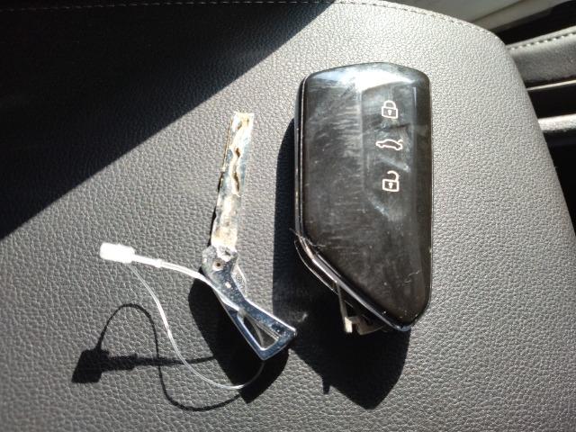 VOLKSWAGEN | GOLF | No.1241855 | Damaged