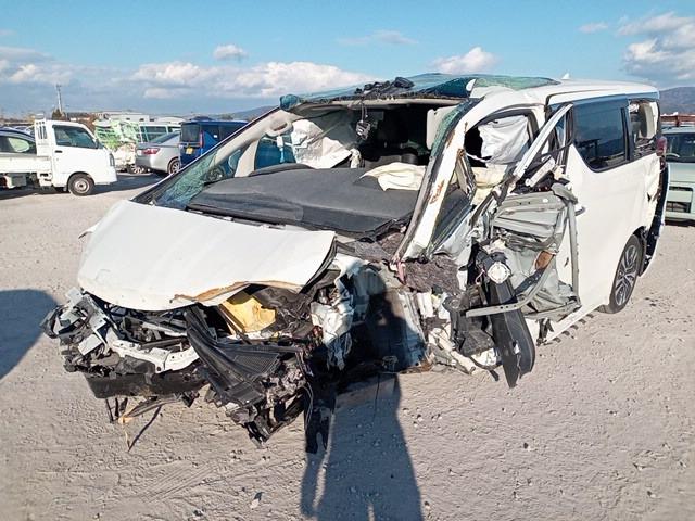 TOYOTA | ALPHARD | No.1252041 | Damaged