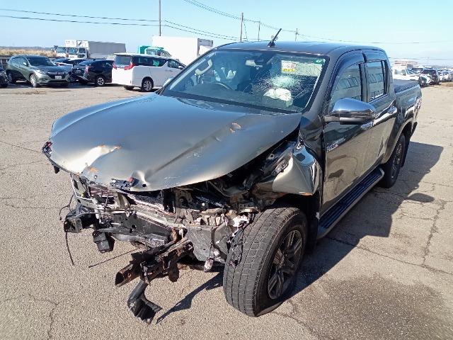 TOYOTA | HILUX | No.1267426 | Suspension,Damaged