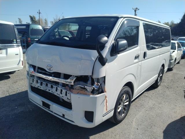 TOYOTA | HIACE VAN | No.1290338 | Damaged