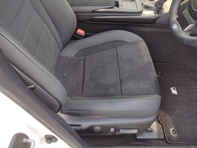 LEXUS | IS | No.1305609 | Damaged