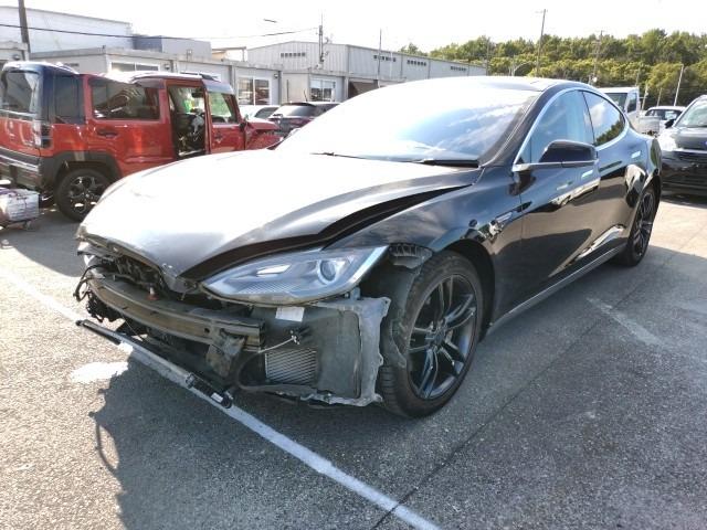 TESLA | MODEL S | No.1310460 | Damaged