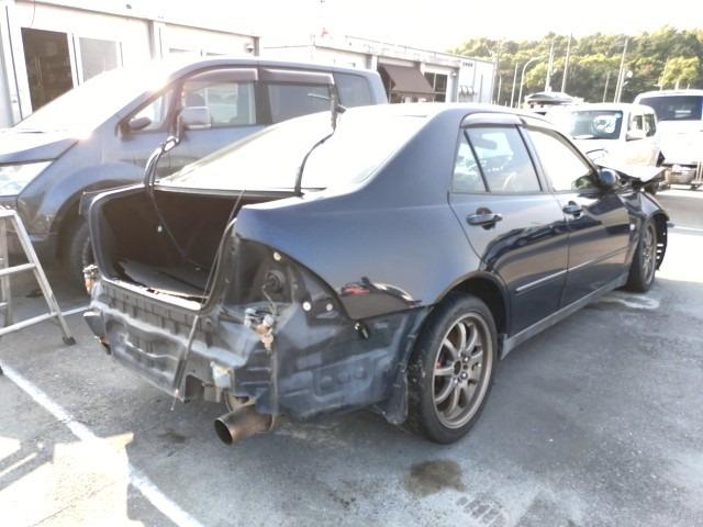 TOYOTA | ALTEZZA | No.1318205 | Suspension,Damaged