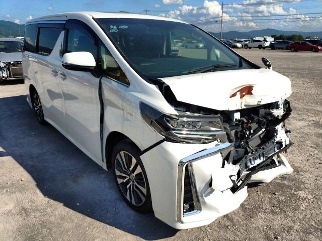 TOYOTA | ALPHARD | No.1318355 | Damaged