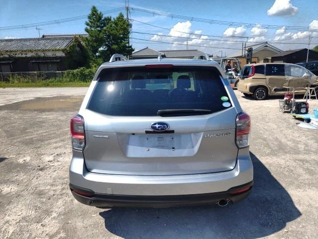 SUBARU | FORESTER | No.1322032 | Damaged