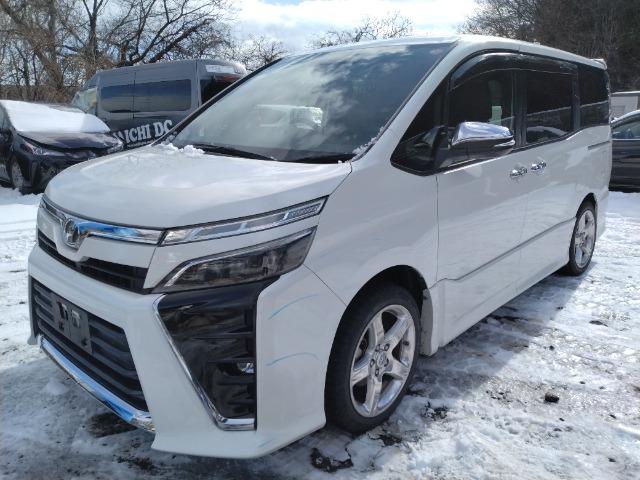 TOYOTA | VOXY | No.1351719 | Damaged